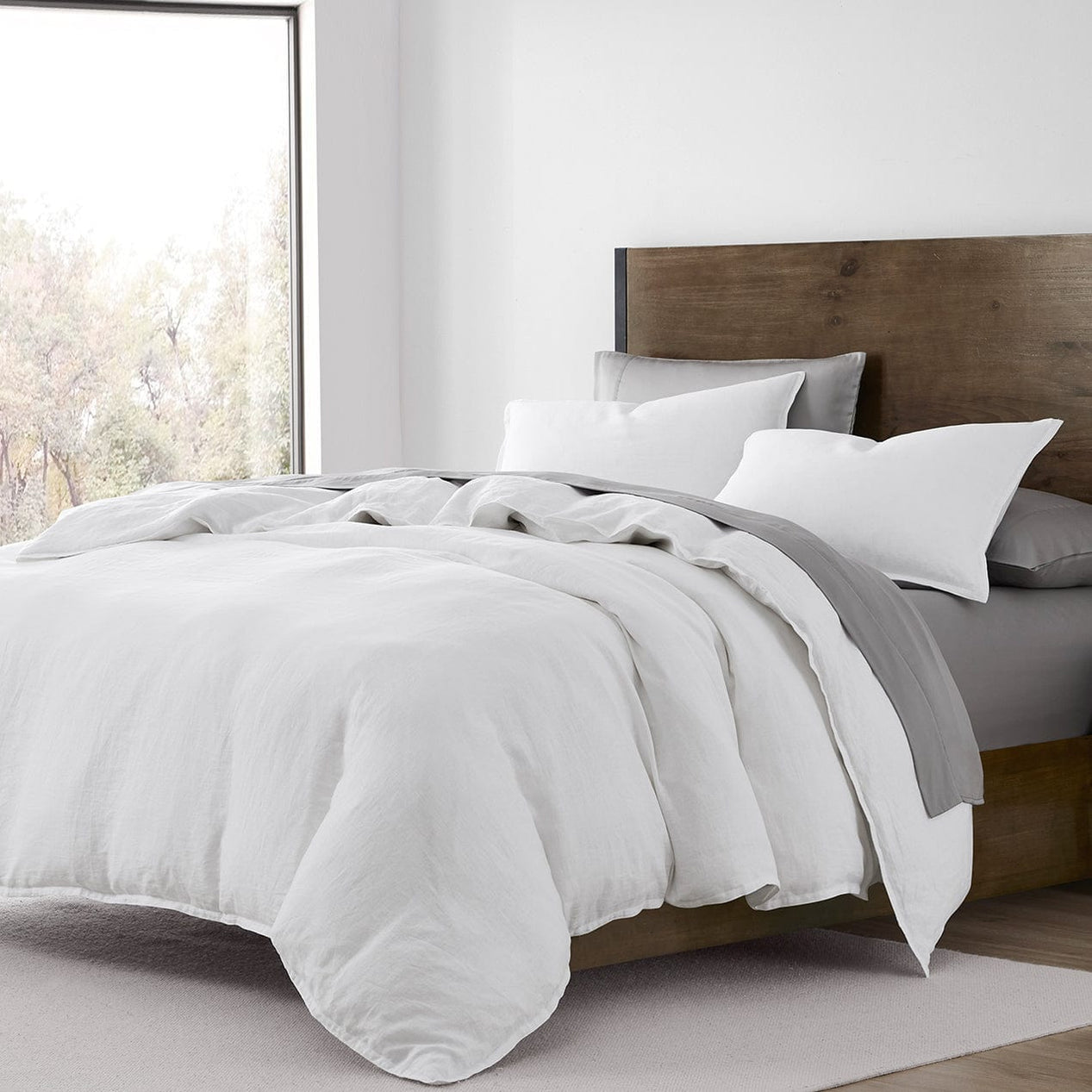 Explore the Cozy Charm of Modern Rustic Bedding at Paseo Road