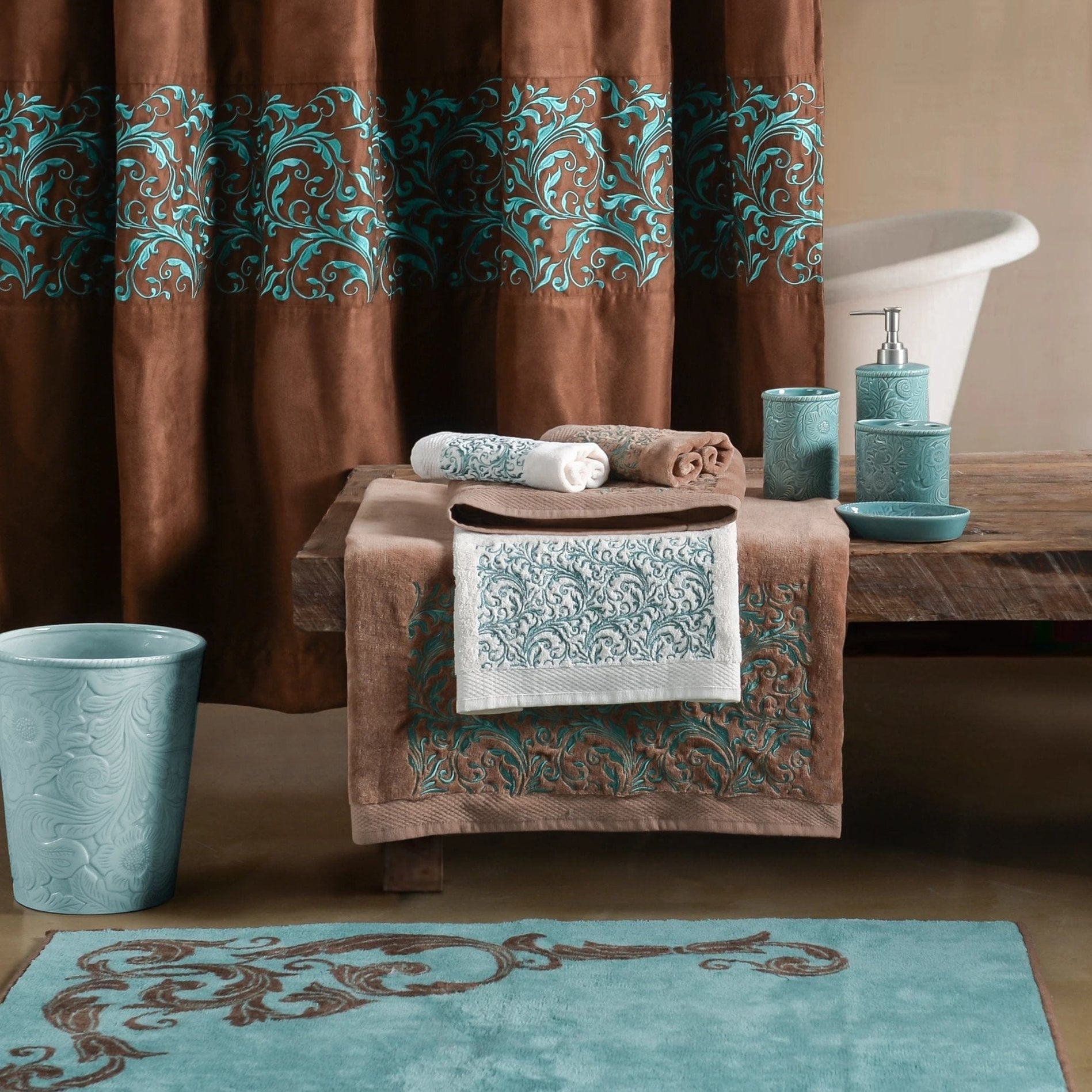 Elevate Your Bath Experience with Paseo Road's Luxury Bath Towel Sets